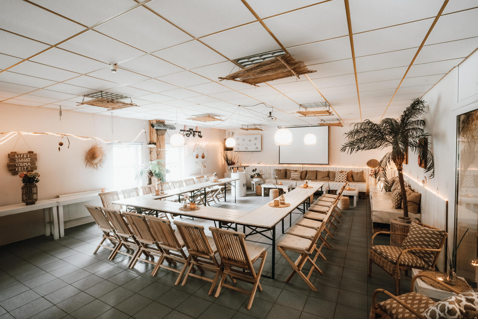 Surfers Lounge - blue:beach | Indoor Strand & Event Location